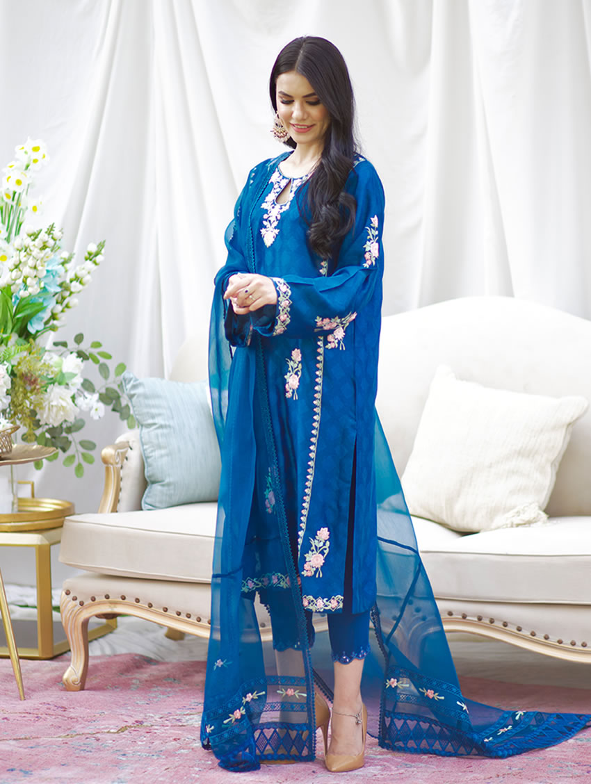 Midnight Glory – Gurnazz Couture